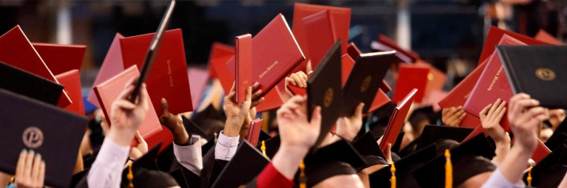 The Best Fake Diploma Maker To Make Your Diploma Look Authentic